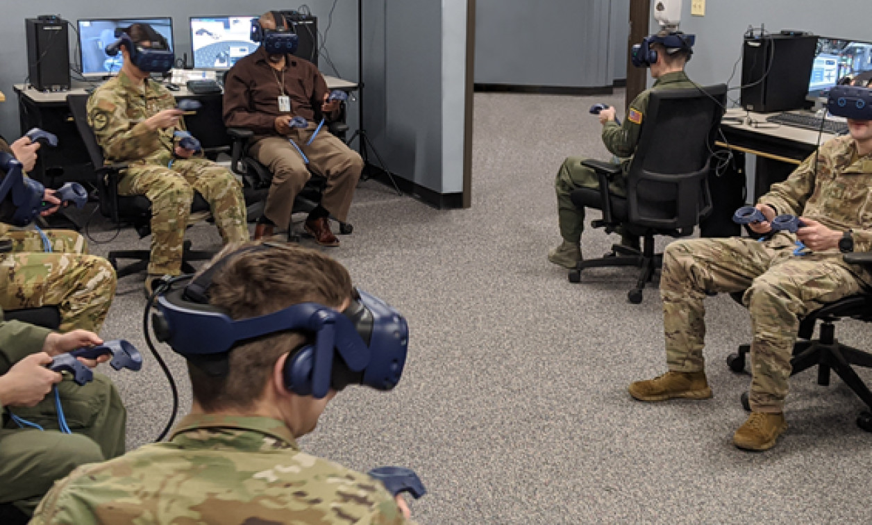 Virtual- and augmented-reality USAF training contract worth $59 million ...