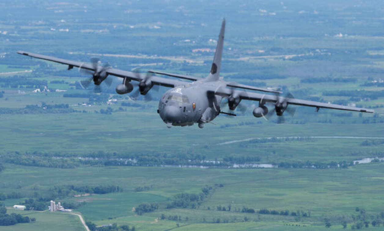 SWaP-optimized airborne communications system from Collins Aerospace ...