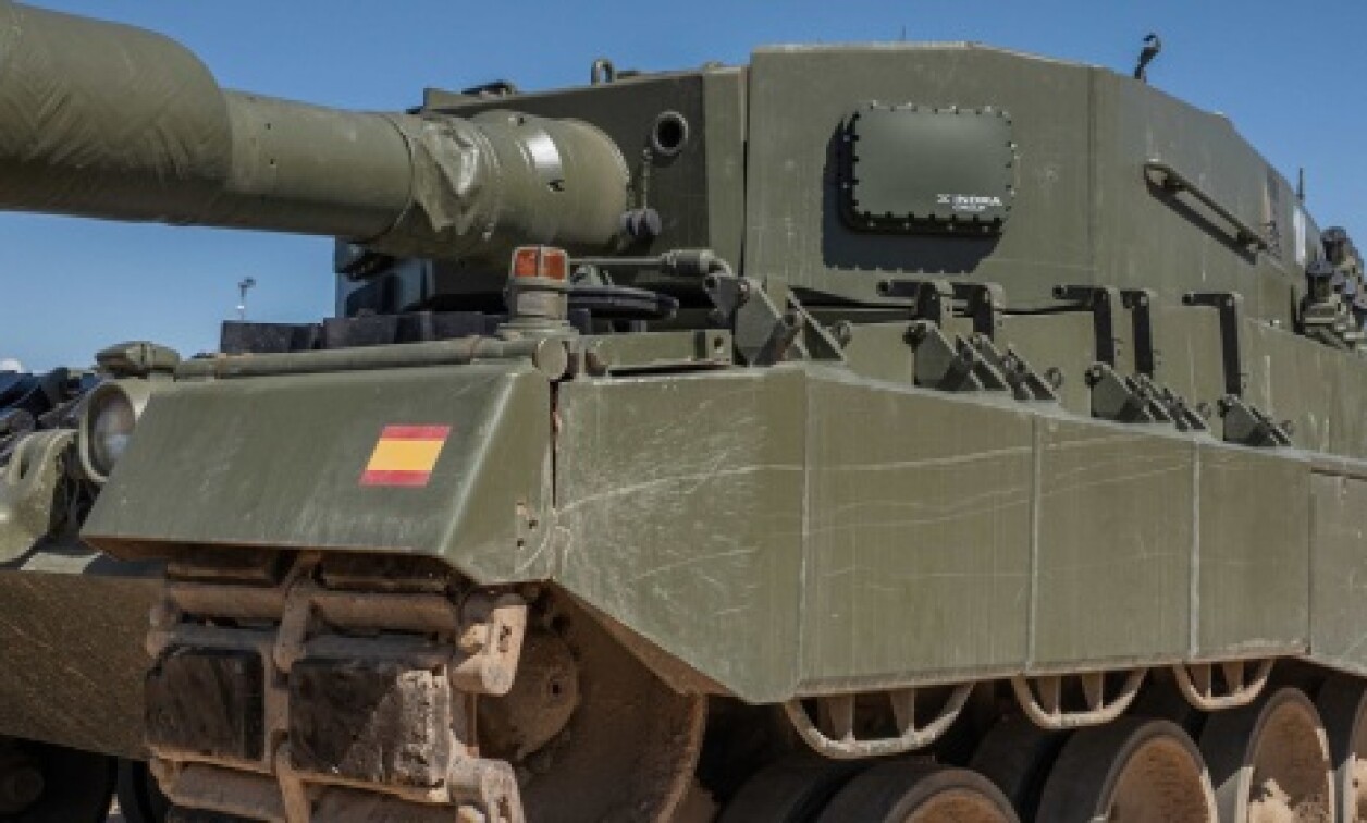Active protection radar tested on Leopard tanks by Indra - Military ...