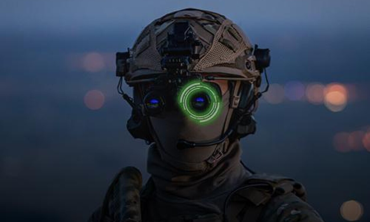Image intensifier tube enhances night vision for troops - Military ...