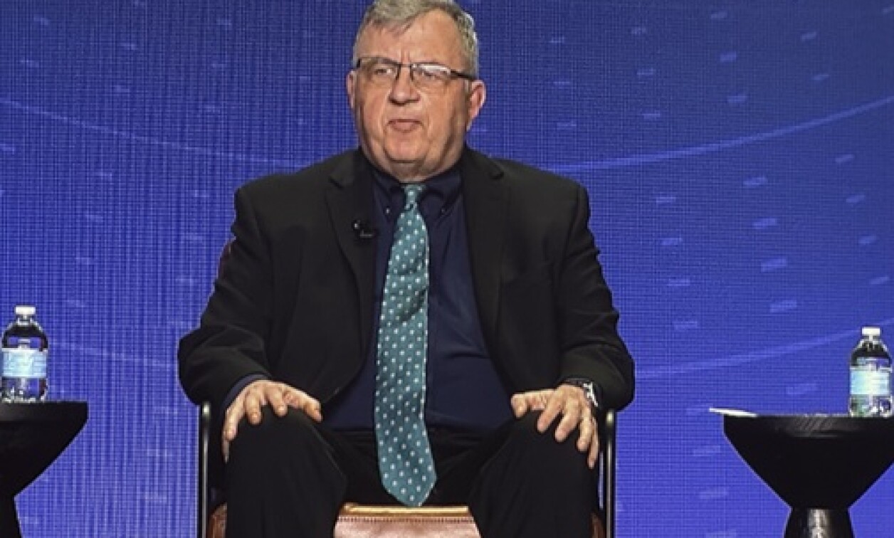 War on Iran forced U.S. Navy to reinvent at-sea logistics, Military ...