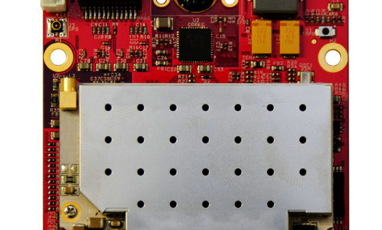 Mobile ad hoc networking in a small form factor - Military Embedded Systems