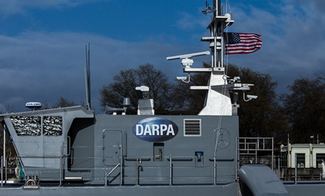 DARPA & ONR to begin open-water testing on unmanned "Sea Hunter" ship ...