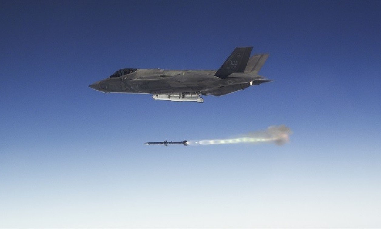 F-35 demonstrates accuracy in weapons delivery flight test - Military ...