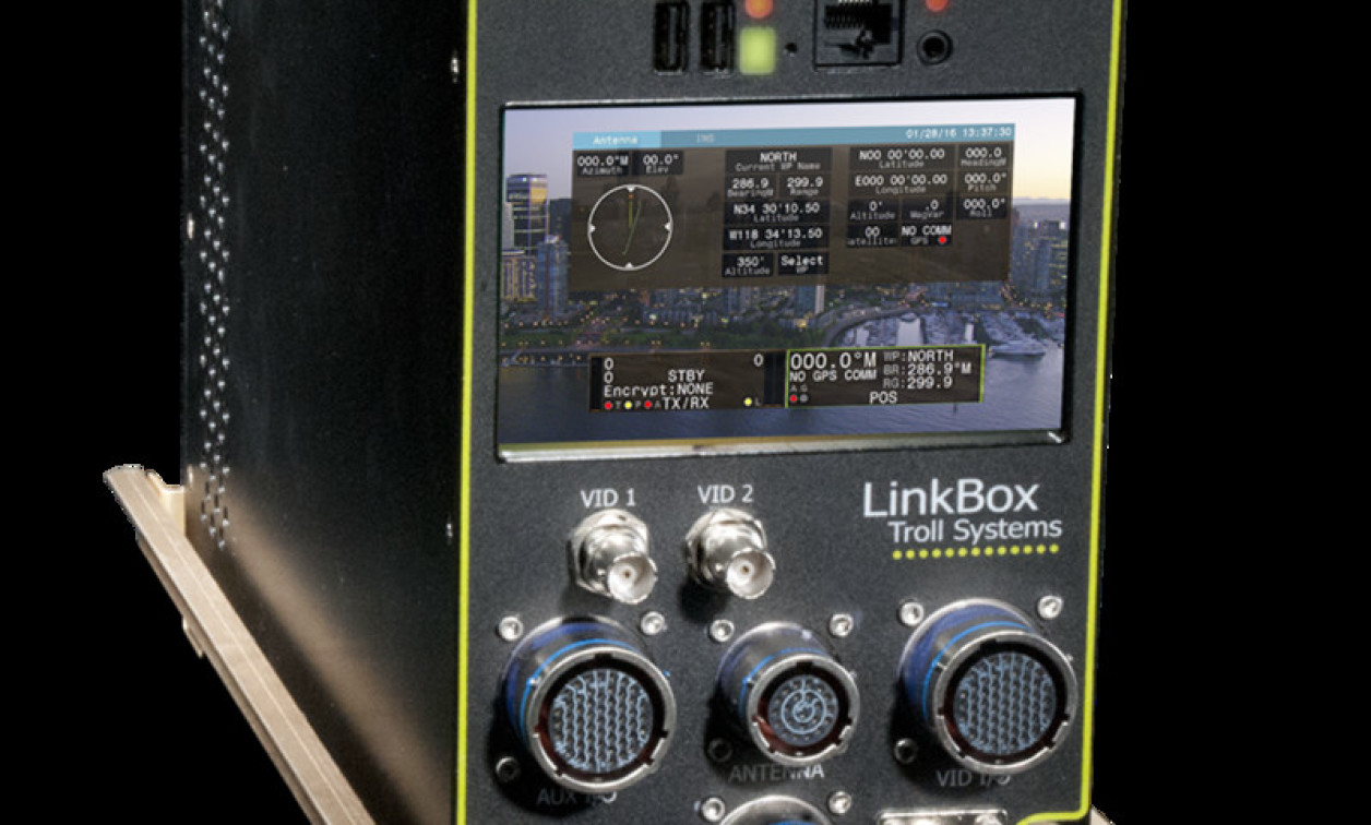 Data link system with built-in multiport Ethernet switch - Military ...